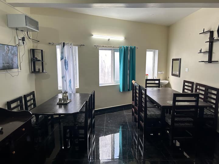 Deluxe Room - Ooty