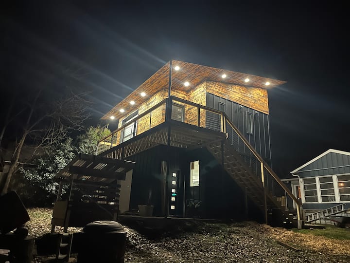 Fenton St. Tree House - Raleigh, NC