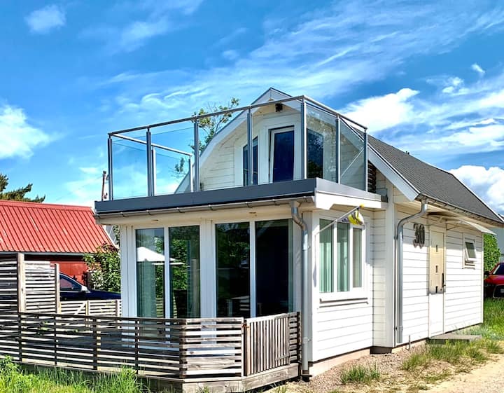 Lyxig Stuga Med Havsutsikt. 50m Till Havet. - Halmstad