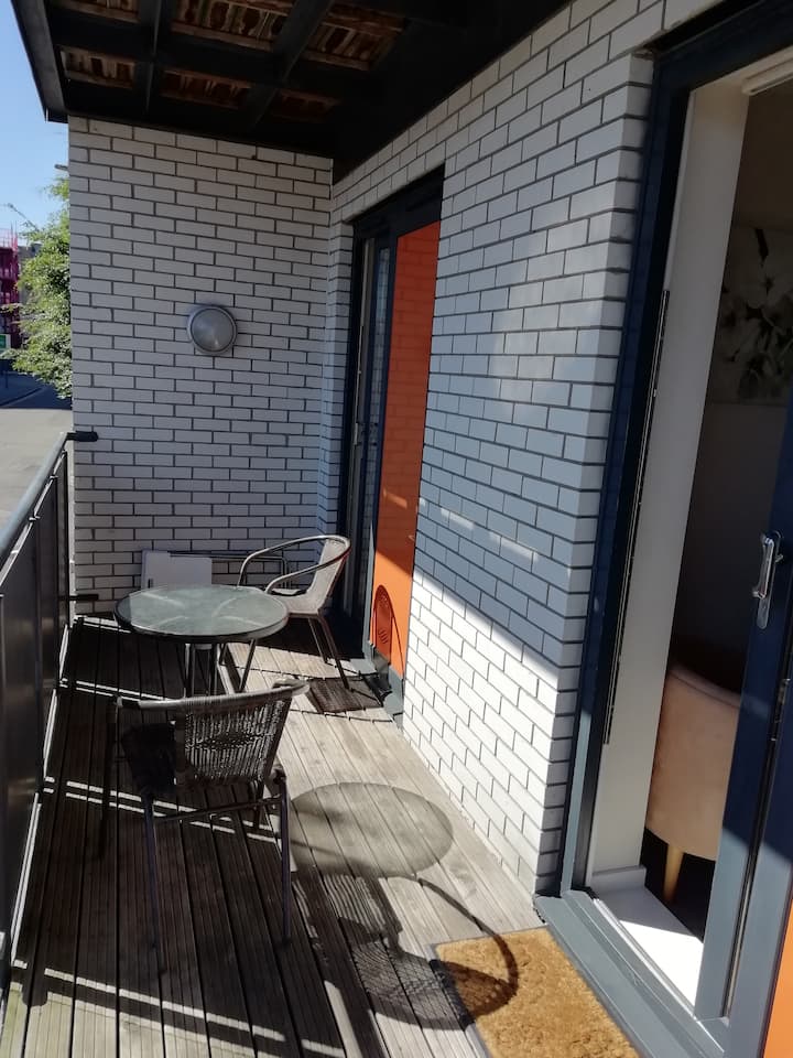 Lovely 2 Bed Apartment Close To City Centre. - Manchester