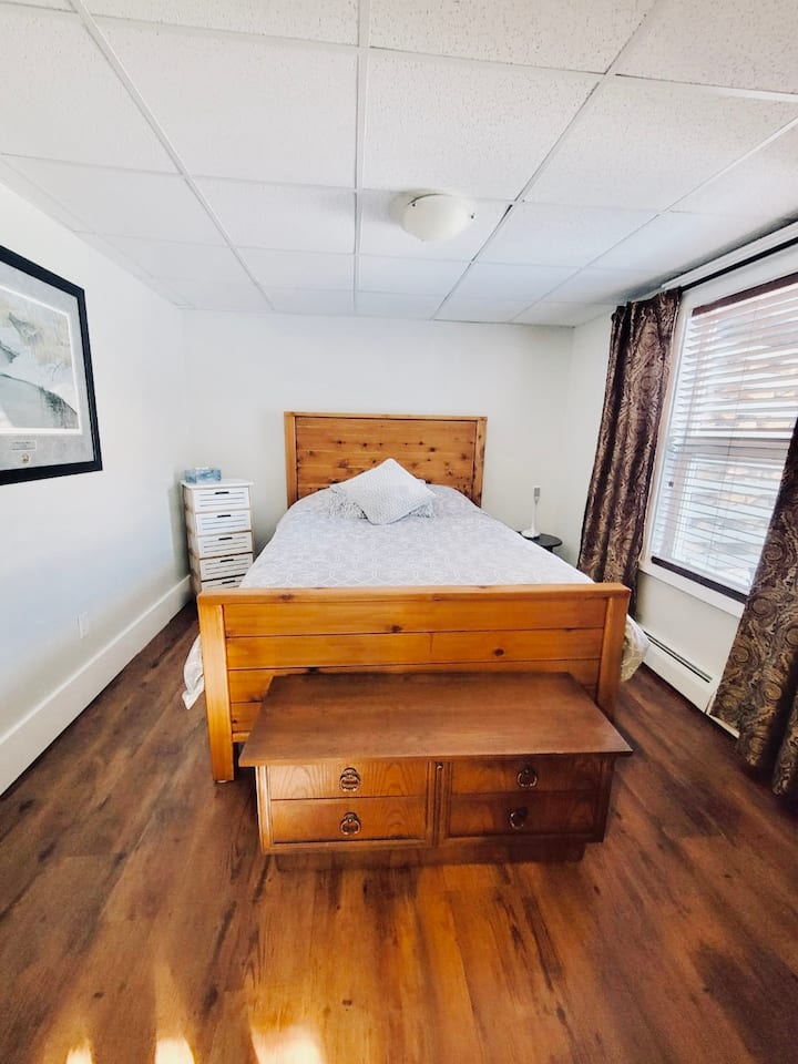 Private Park Side River View Suite - Prince George