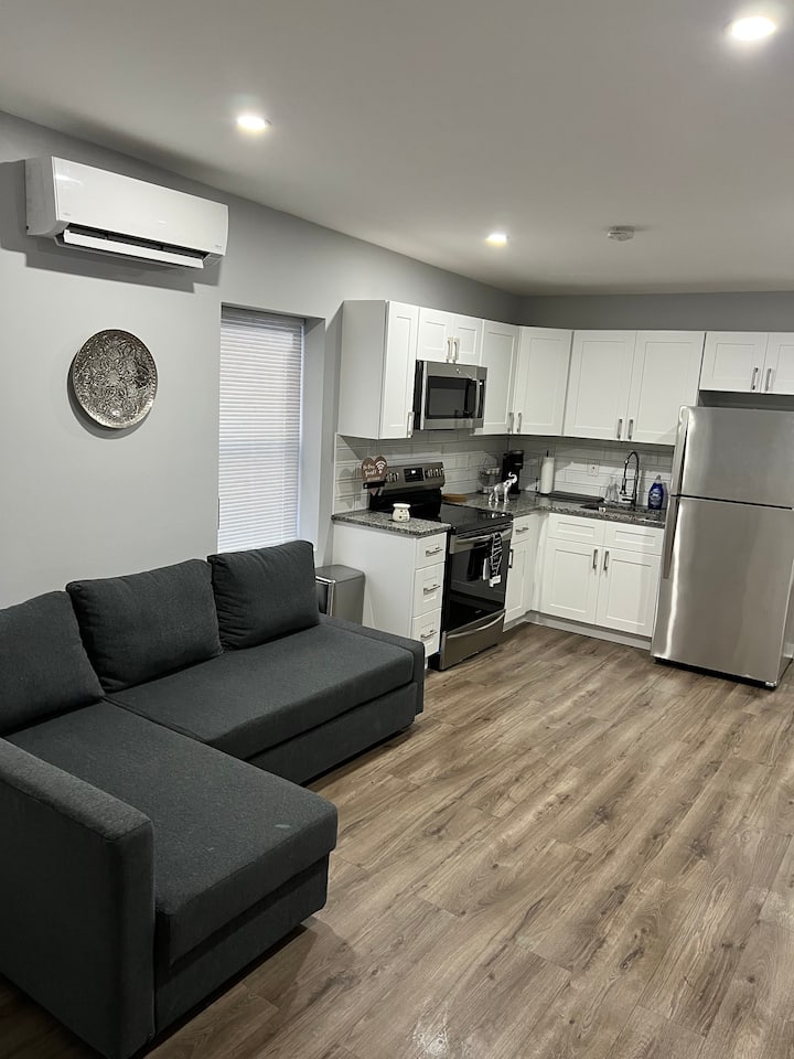 Stunning 1 Bd Cozy Apt Located In University City. - Bryn Mawr, PA