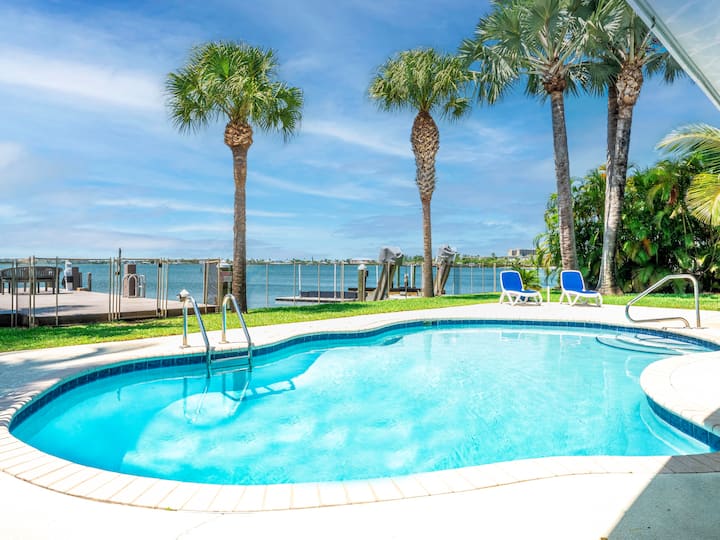 Luxury Waterfront Beach House - Dock & Heated Pool - Fort Pierce, FL
