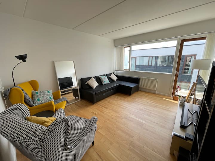 Cozy 2 Bedroom Apartment With The Groovy Lights - Aarhus