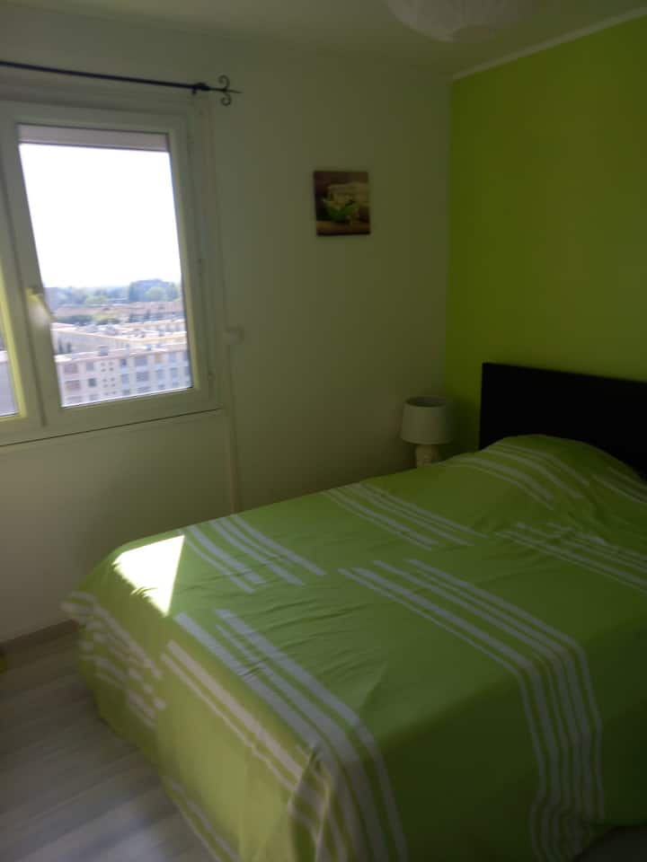 Appartement à Louer Avignon Proche Université - Avignon