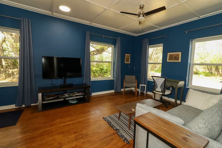 Sweet Quiet Unit In Nw Sa Med Center Free Parking - San Antonio, TX