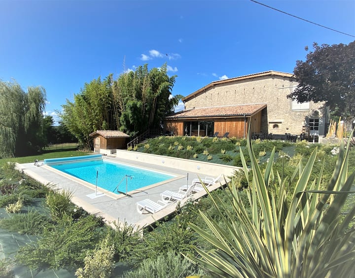 Suite Julie – Expérience Spa, Piscine, Hammam - Roquebrune