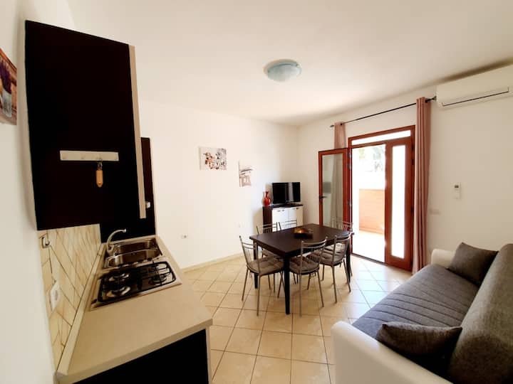 Private Housing - Bilo Patio - 350m Dalla Spiaggia - Siniscola