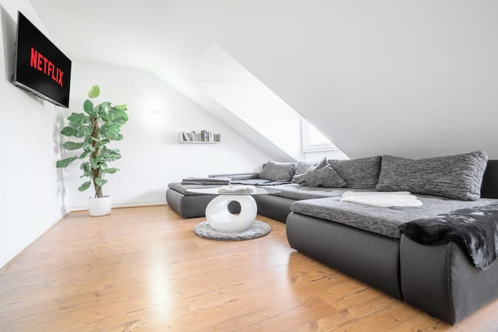 *Top Ausstattung *Netflix* Garage *Wlan* City - Krefeld