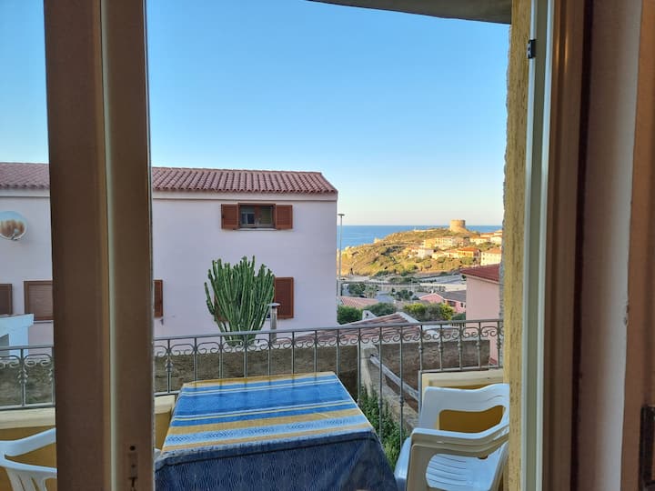 Sea View Apartment With Small Garden - Santa Teresa Gallura