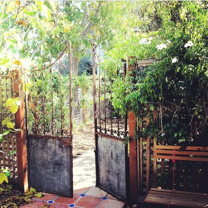Anna's Nest-two Bedroom Cottage - Petaluma, CA