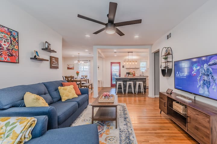 Spacious 4br King Bed+grill, Patio, Near Downtown - Dallas, TX