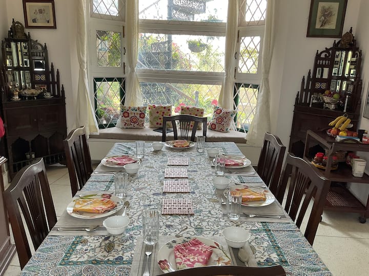 Chinar Chalet Studio Overlooking The Dhauladhar - Palampur