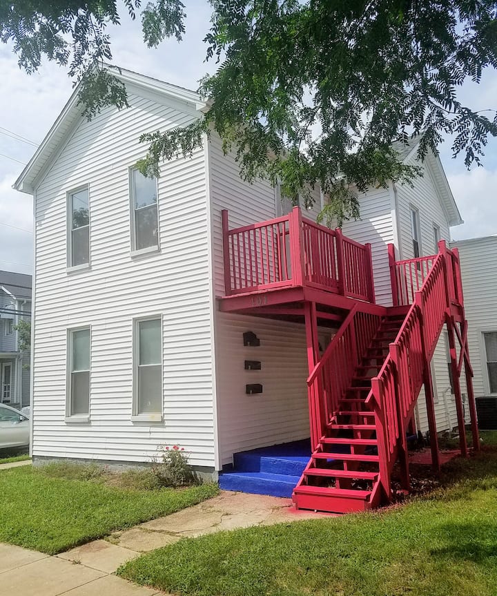 5 Min Walk To Udayton Campus & Hospital 1bed/1bath - Dayton, OH