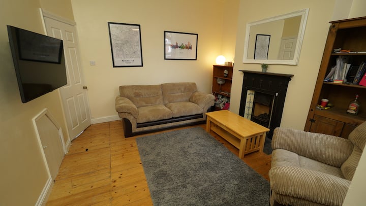 Premium Private Room Near Samson Academy Plab 2 - Manchester
