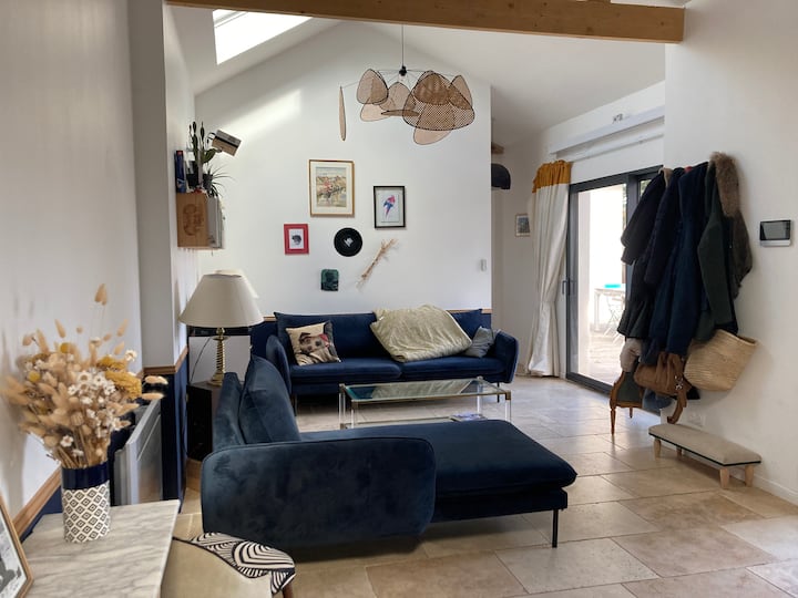 Maison De Campagne En Ville . - Bordeaux