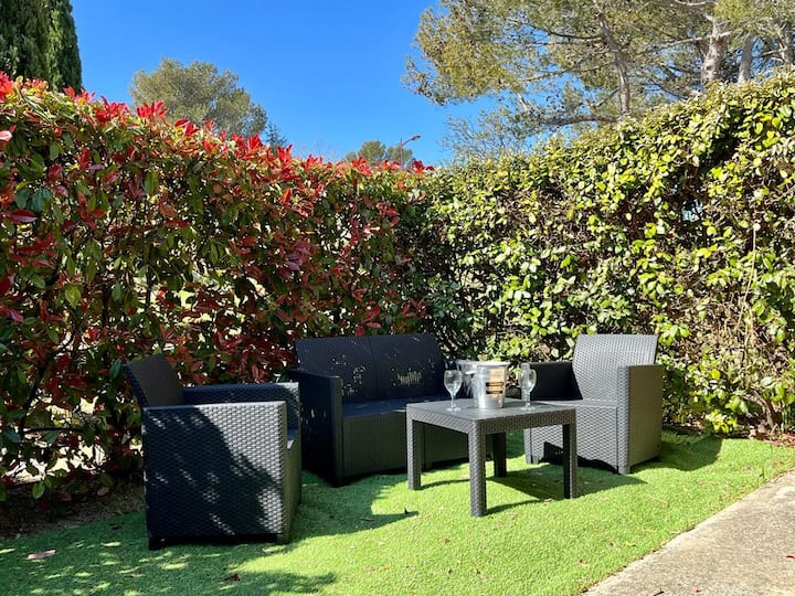 Esprit Calanques Carnoux Cassis - Carnoux-en-Provence