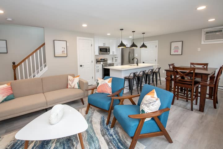 4 Bdrm | 2 Bath | 2car Driveway | Laundry | 10 Ppl - Wildwood, NJ