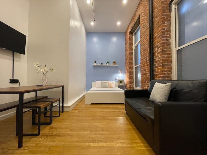 Midtown Duplex Studio - Weehawken