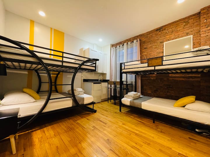 Midtown 2 Bunk Beds Studio - New York