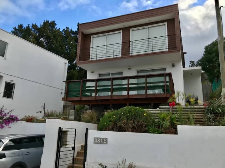 Hermosa Casa En Papudo, Maravillosa Vista Al Mar - Papudo