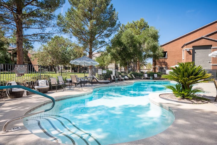 Modern | 10 Mins Vegas Strip | Digital Nomad Fav - Henderson, NV