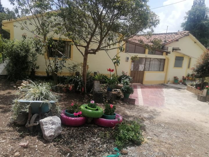 Agradable Casa De Campo En Medio De La Naturaleza. - Paipa