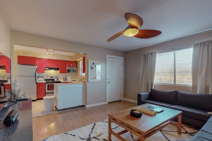 Contemporary Apartment With A Southwestern Vibe - Albuquerque, NM
