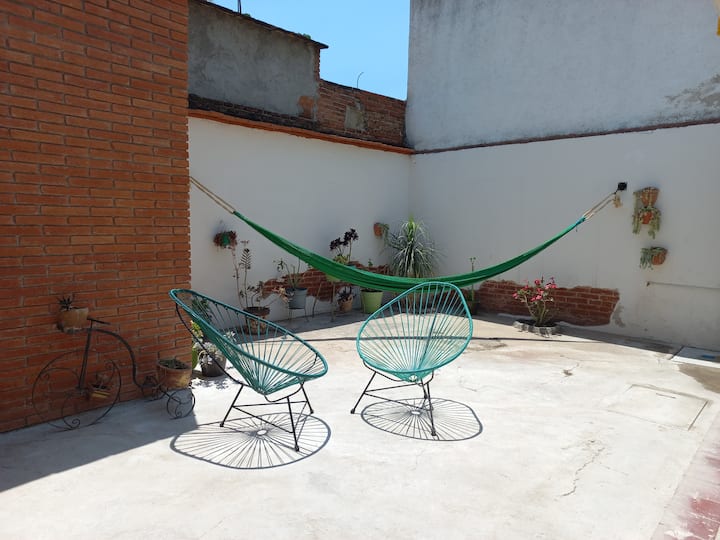 Agradable Casa Con Patio En Jalatlaco. - Oaxaca