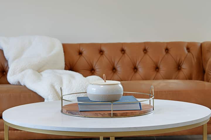 Cozy Modern Abode Nestled In Cul-de-sac - Winston-Salem, NC