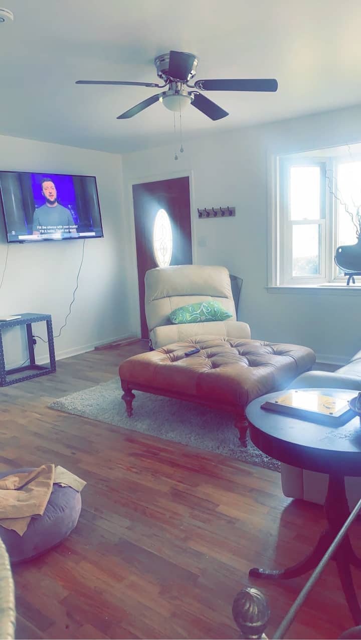 Renovated Hidden Gem 2br Home, 6mins From Dwntwn! - Greensboro, NC