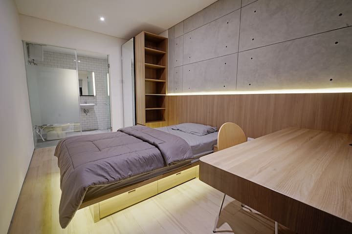 Contemporary Stylish Bedroom *Brand New* - Bandung