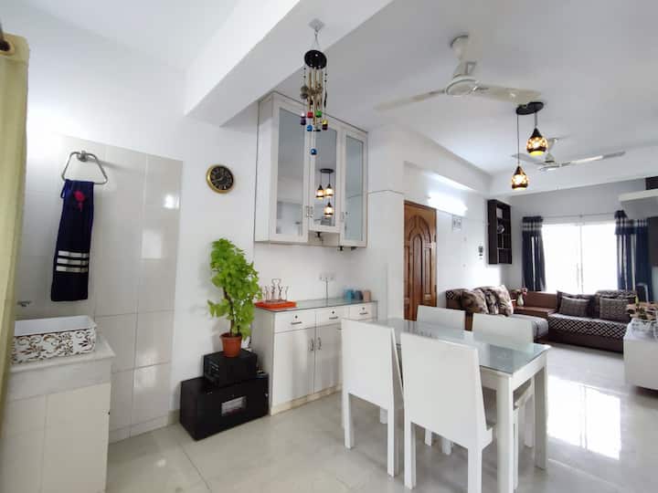 Dhaka Bashundhara R/a Block-k Furnished 3bed Apt - Dhaka