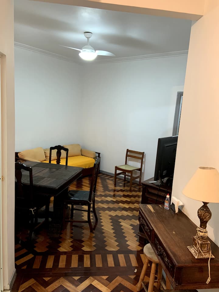 Copacabana Apartment On The Beach Block! 3bdrs. - Rio de Janeiro