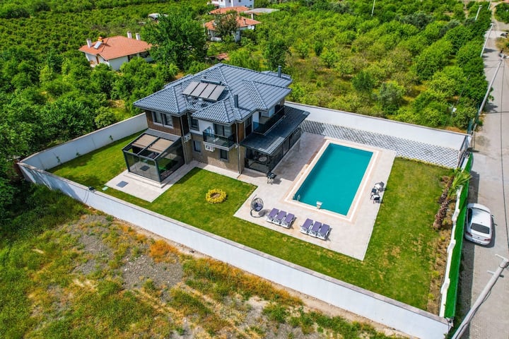 Villa Semi - Mit Nicht Einsehbarem Außen Pool - Sarıgerme