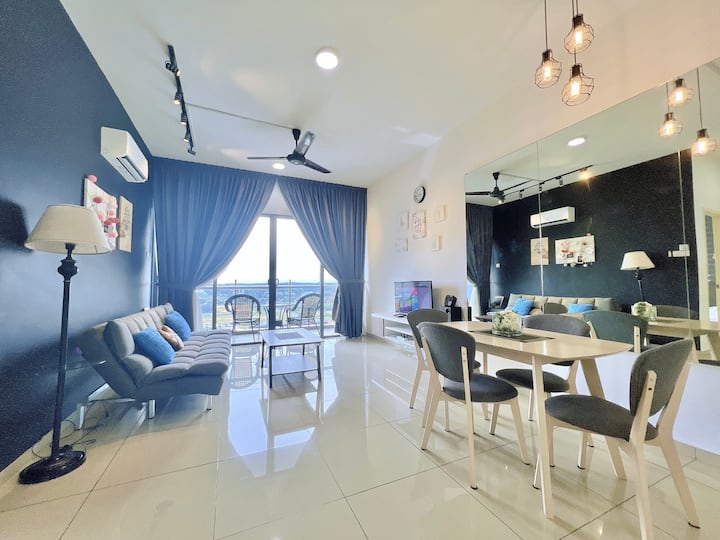 Atlantis Seaview Balcony [Tvbox]1br 5pax D2101 - Malacca