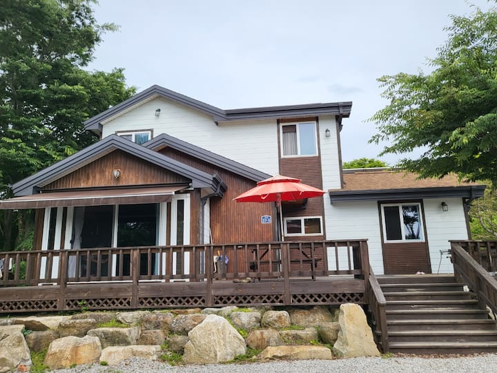 지리산 운봉에 자리한 별빛마을의 팬션형 30평 단독주택 - 남원시