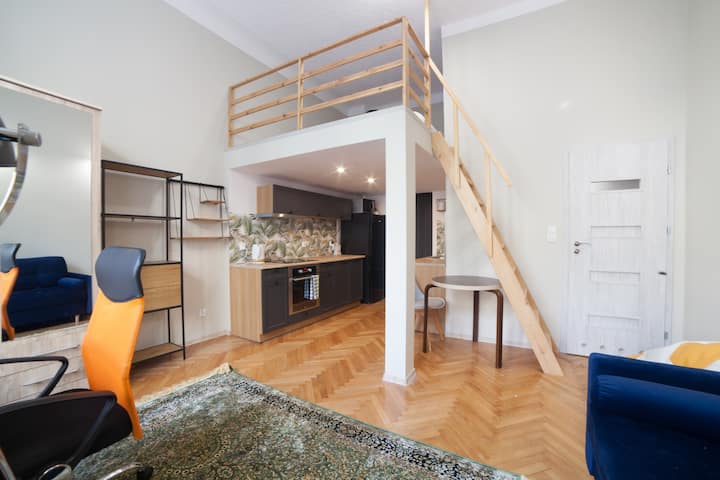 Modern Apartment In The Heart Of The City - Łódź