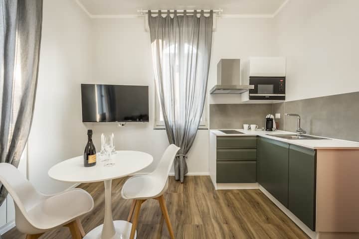 Cucchiari Suite 5b - Modena