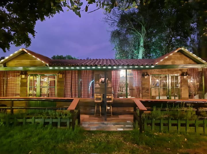 Vive Una Experiencia Inolvidable En Nuestro Chalet - Tenjo