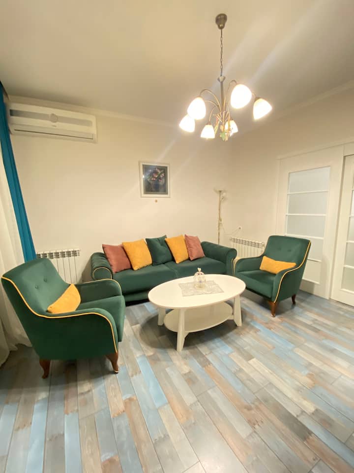 Comfy Apartment Near Central Park - 바투미