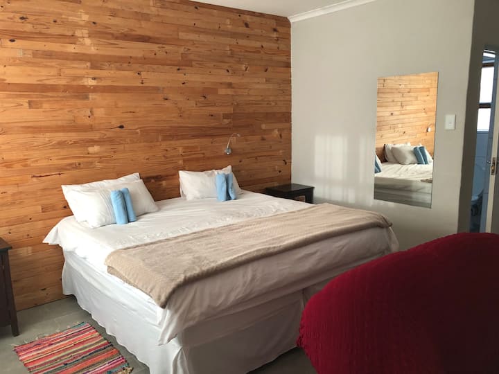 Ohalumbele Guesthouse-okahulo - Swakopmund