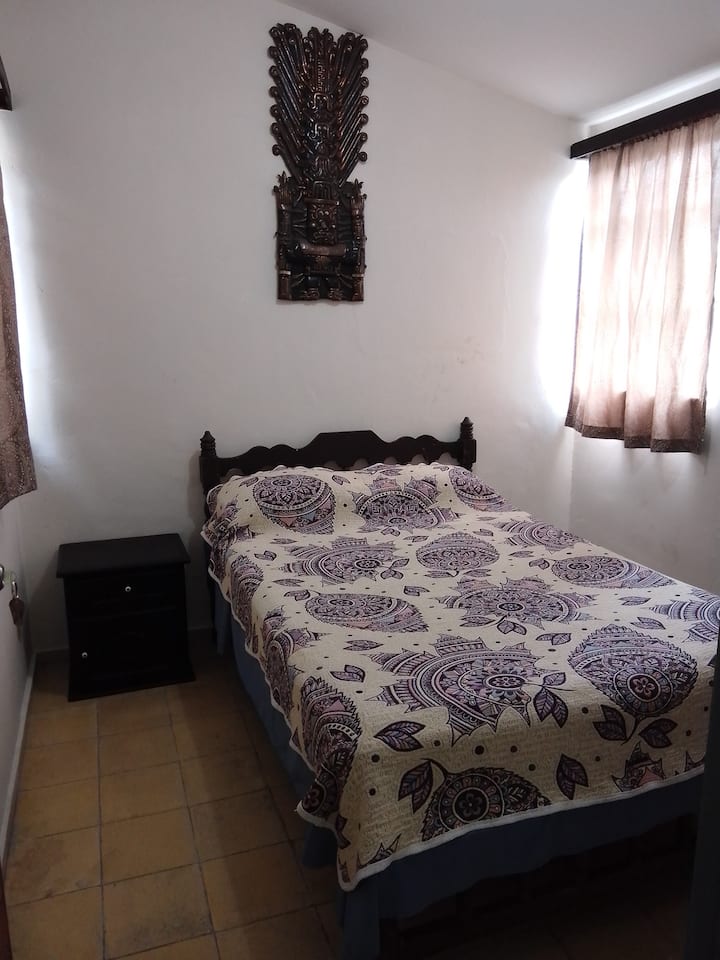 Habitación 2 Col. Infonavit Playas Mazatlán - Mazatlán