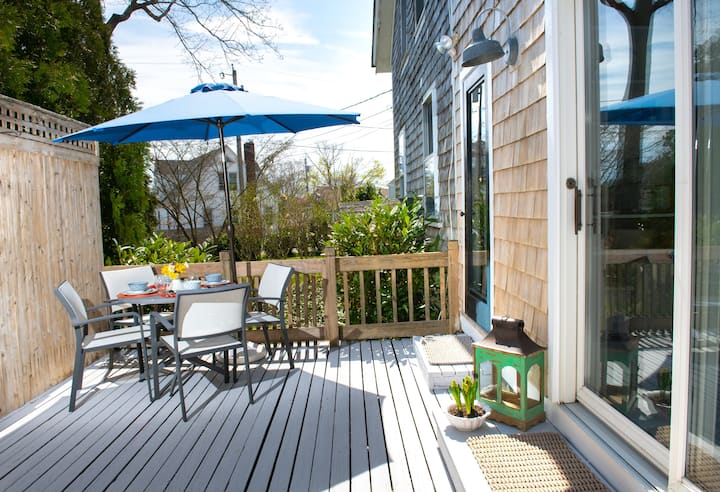 Sunnyside Cottage Guest Suite - Newport, RI