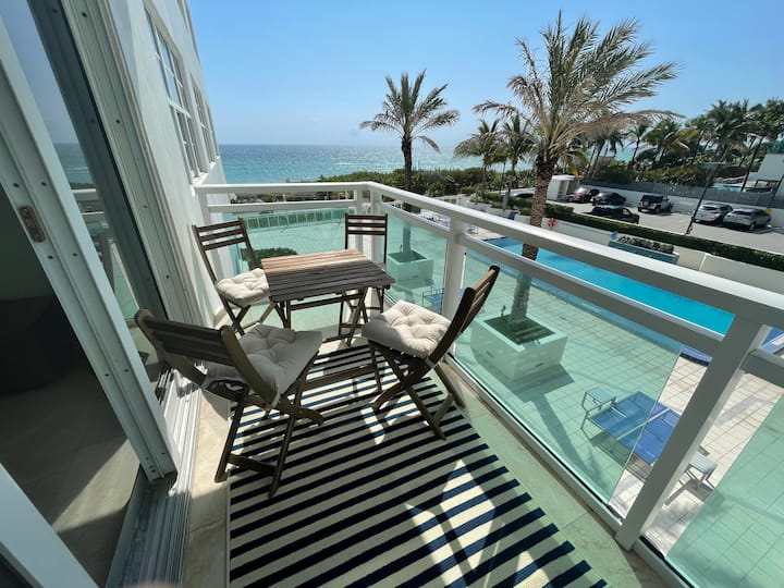 Ocean Front 2 Bed 2.5 Bath - New Furniture - Miami Beach