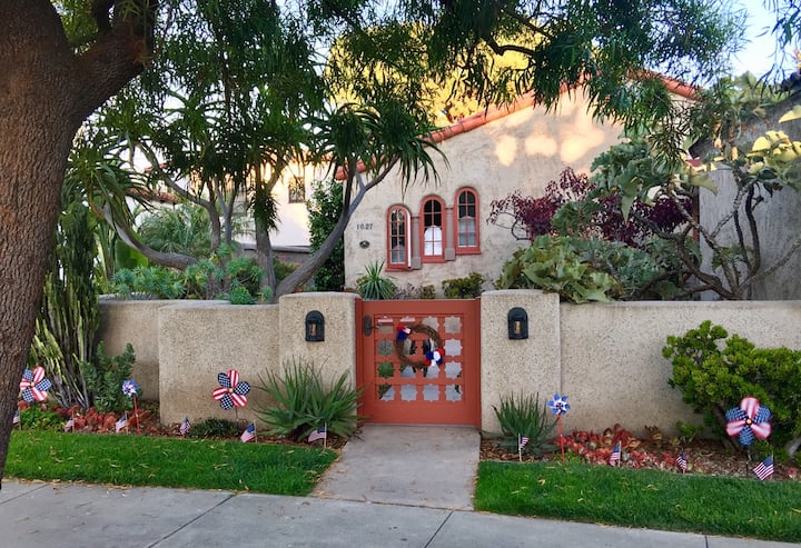 Historic Casa Adella In Coronado Village - Coronado, CA