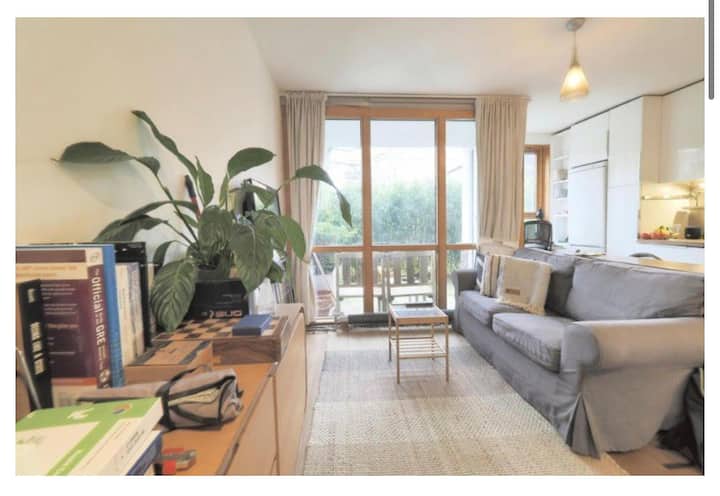 High Spec Large Studio W/patio, Very Central - Londres