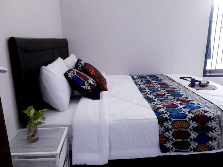 Laluna Guesthouse - Mataram