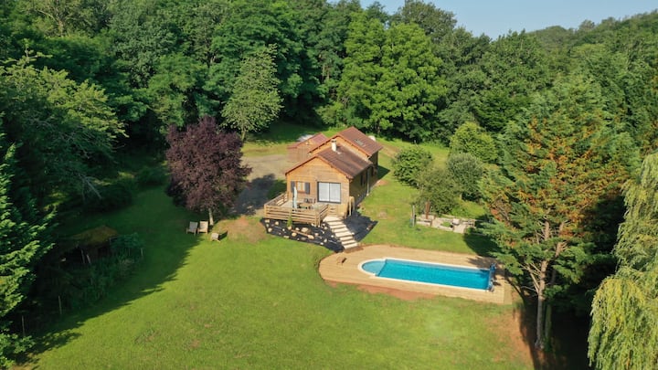 Chalet Avec Piscine Privée – Calme & Nature 4 Pers - Corrèze