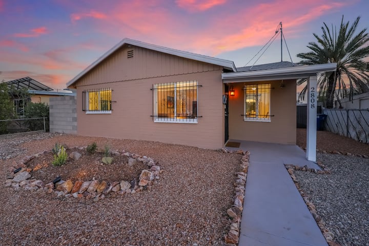 Cozy Smart Home! - Tucson, AZ